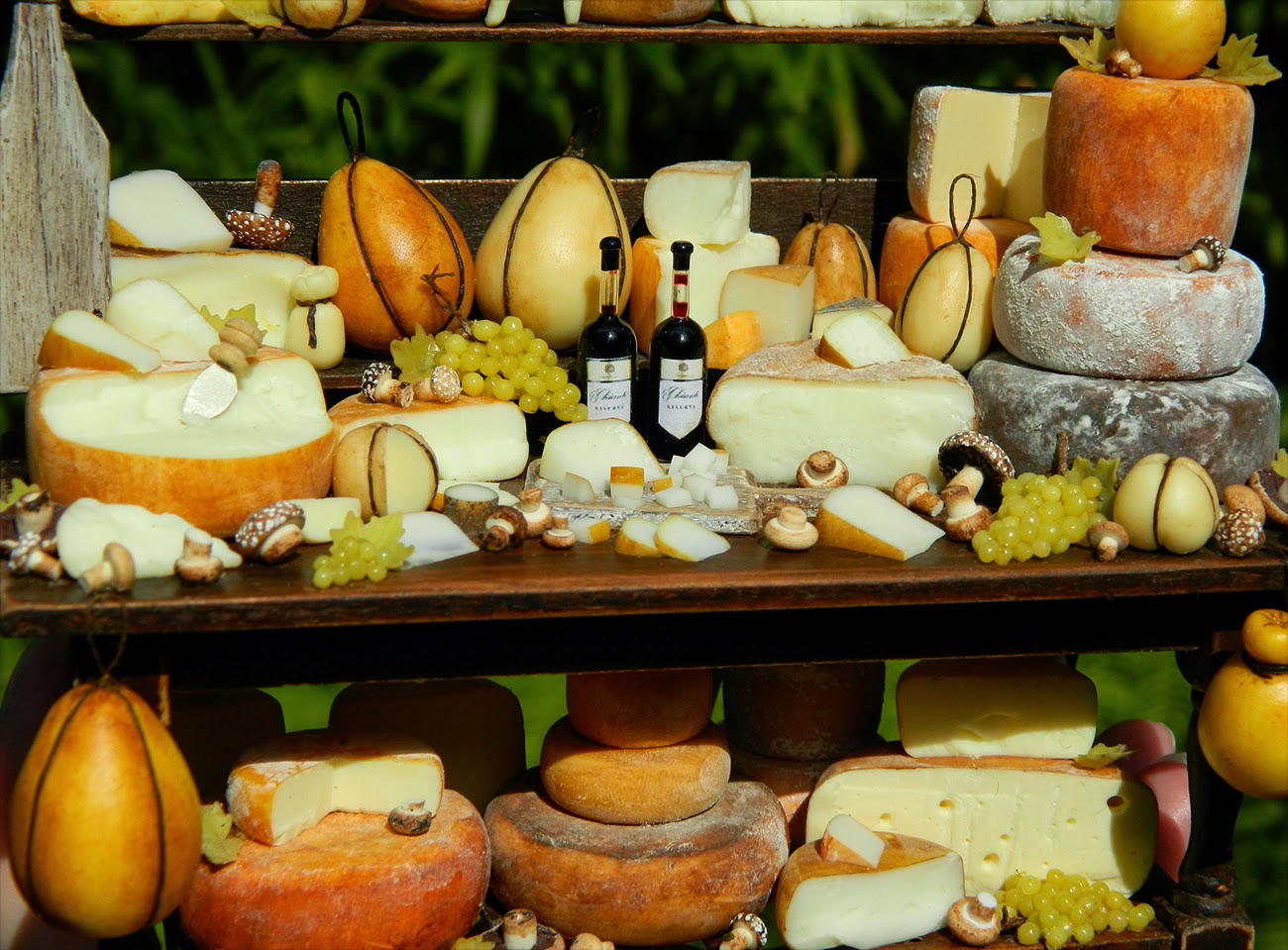 After Dark Miniatures: My New Gourmet Italian Displays