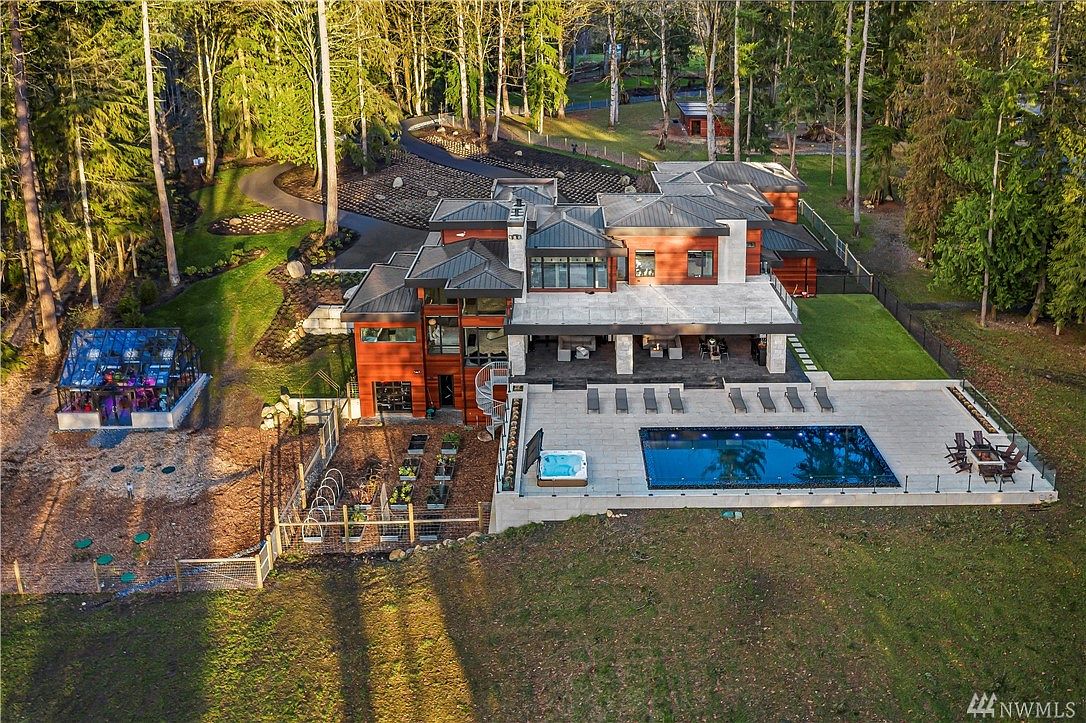 Newly Built 8,000 Square Foot Contemporary Mansion In Redmond, WA | THE ...