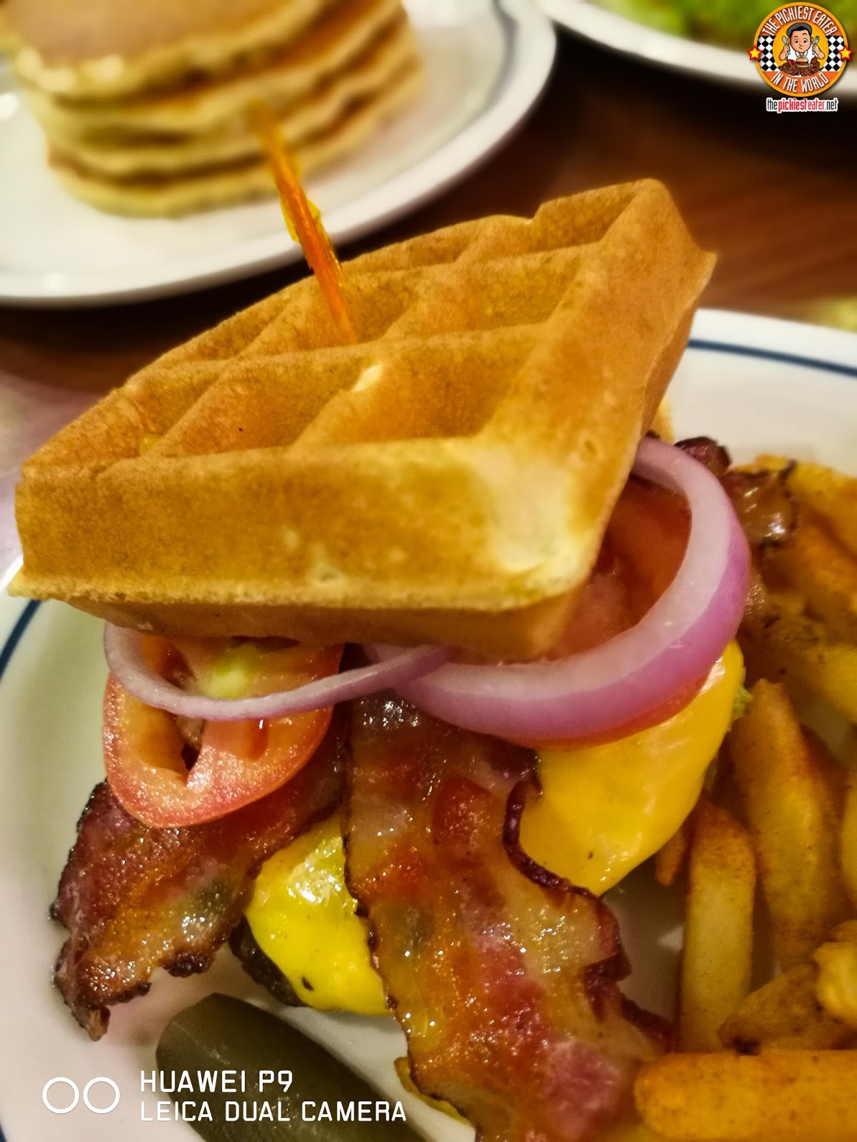 THE PICKIEST EATER IN THE WORLD: A FAMILY NIGHT OUT WITH IHOP'S NEW DISHES!