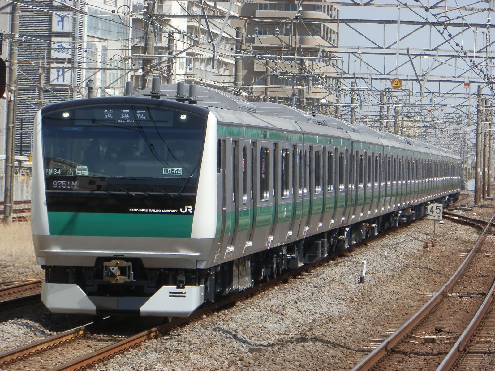 小田急沿線住み鉄道ファン日記: 【続々登場】東日本旅客鉄道E233系7000番台宮ハエ135編成が総合車両製作所横浜事業所を新製出場