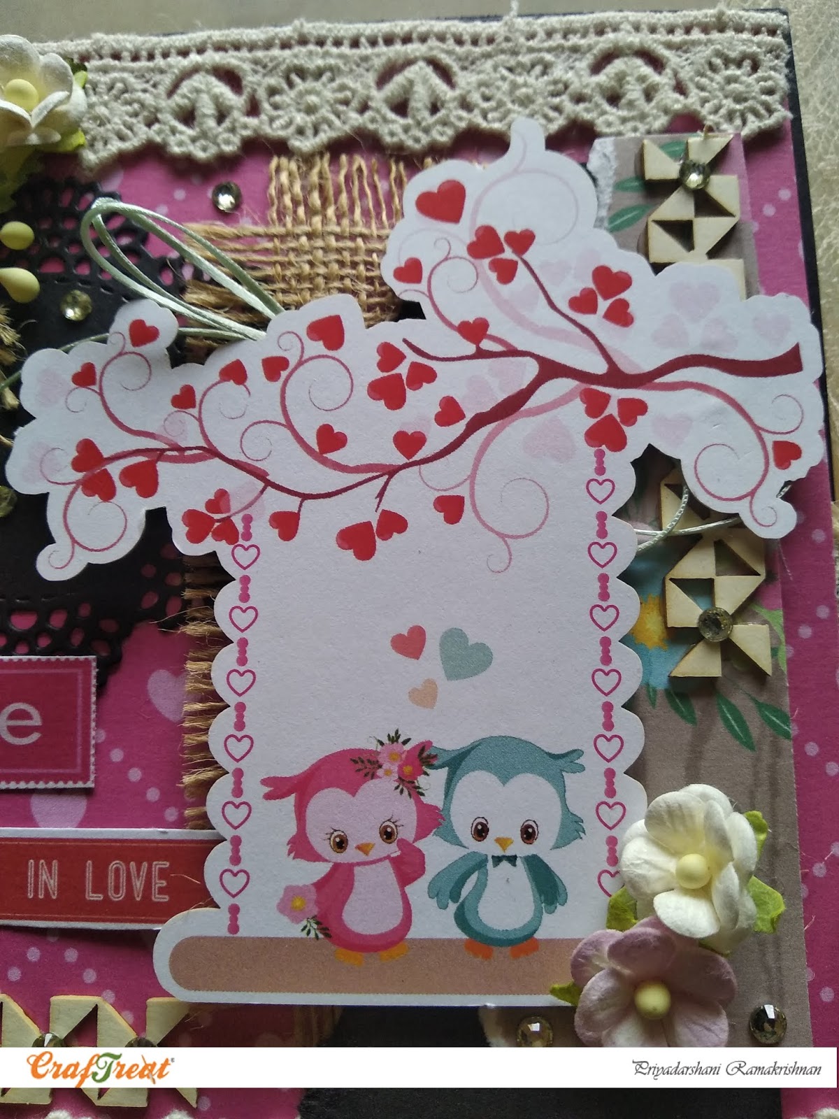 Kraftempress: Explosion box and bonus mini fotofolio album