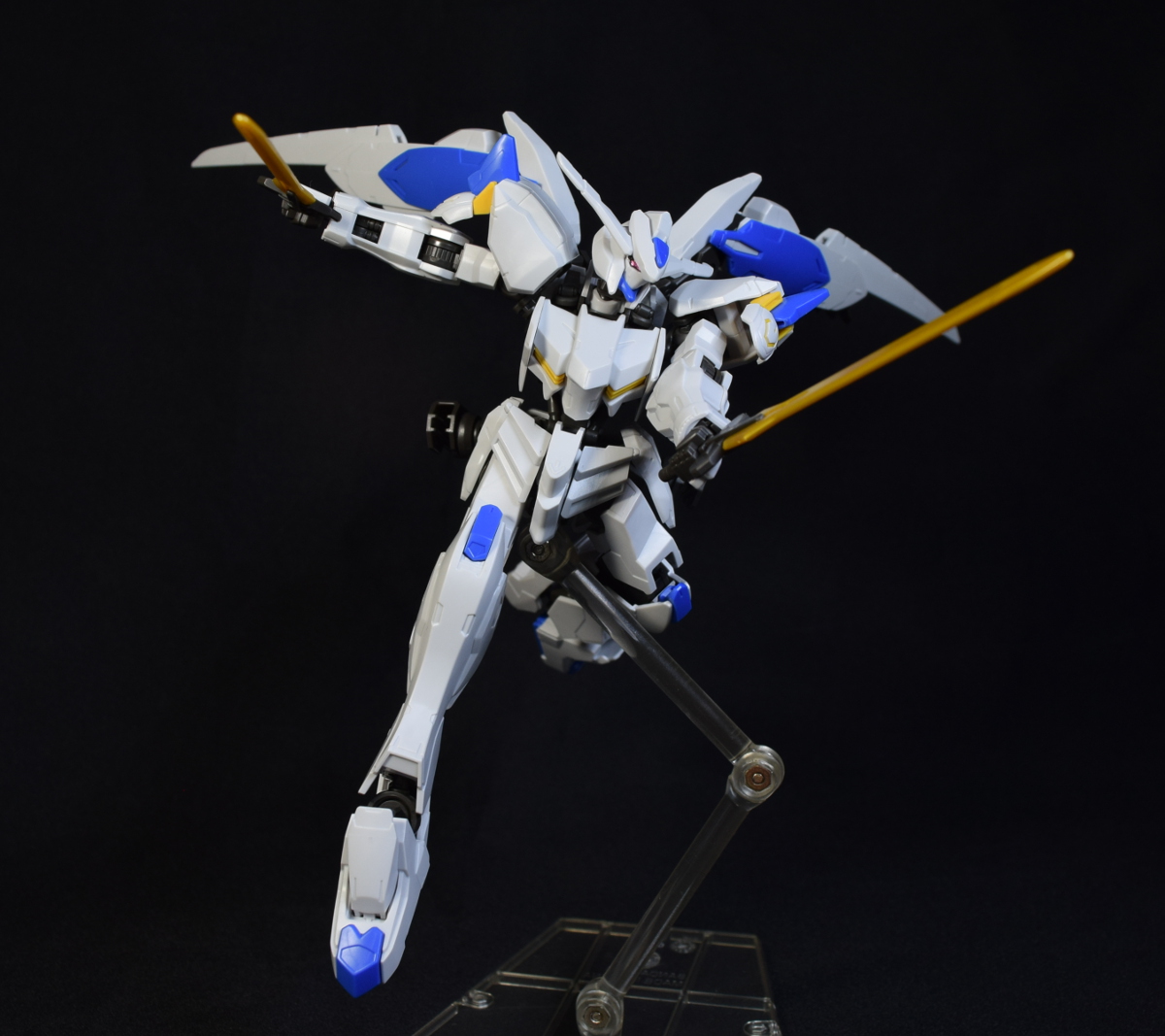 Elemental Cheese: Gunpla Review: 1/144 HG IBO Gundam Bael