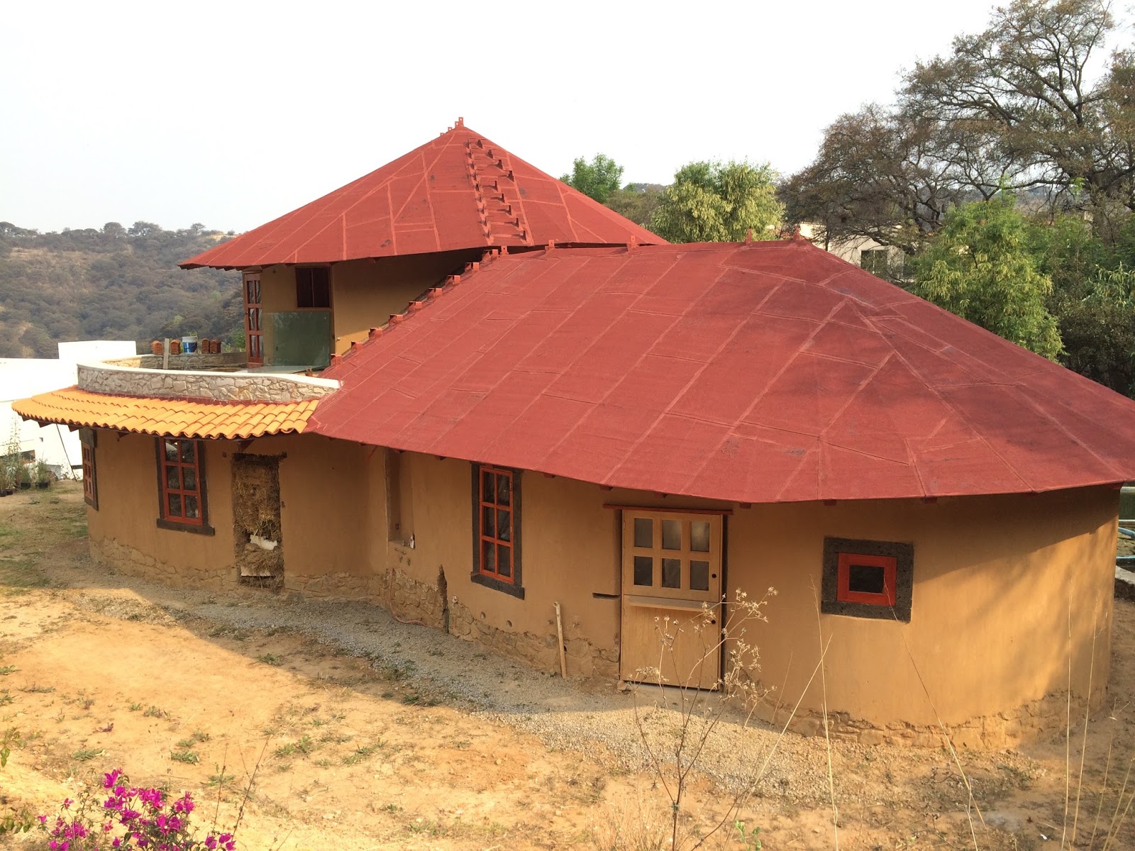 Construyendo orgánicamente / Organic building: A poner tejas: trazando ...