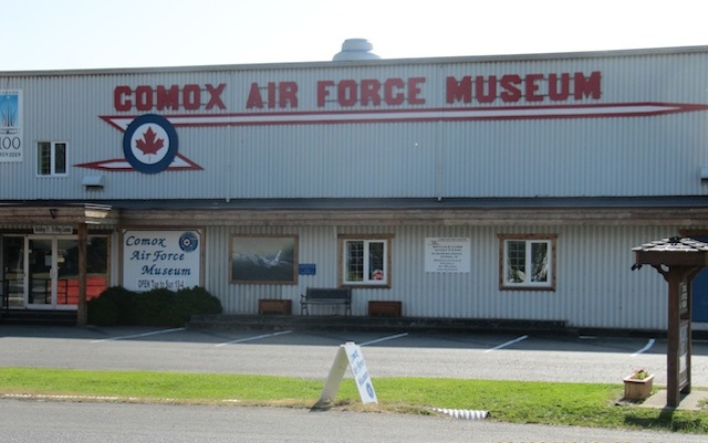 The Comox Valley - A Pictorial View: Town of Comox - CFB, Comox, YQQ ...