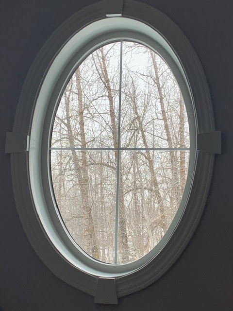 Our Little Cottage in the Big Woods: Pretty Windows.
