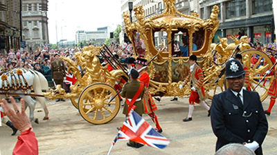 Inkwell Inspirations: Royal Coach & Carriage