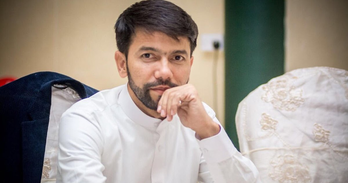 HUSSAIN AL GHAREEB ASH SHAHEED AL HUSSAIN LYRICS - ALINSAFDAR 2014 NAUHA