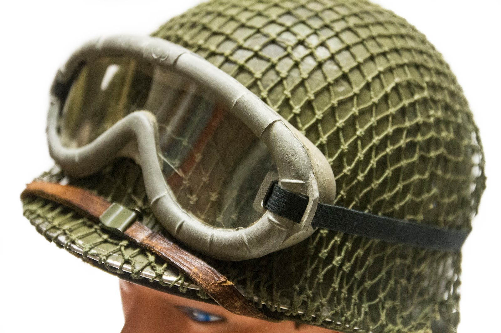 Militaria et WW2: U.S. WWII Tanker Goggle : Polaroid All Purpose Goggle ...