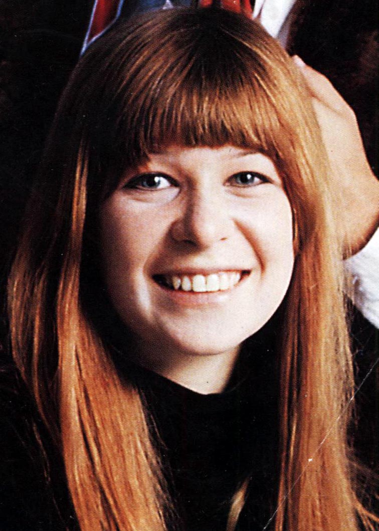 RITA LEE A RAINHA DO ROCK: RITA LEE A MUTANTE NA REVISTA BIZZ (2000)