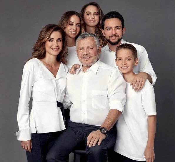 Queen Rania of Jordan Shared A New Family Photo