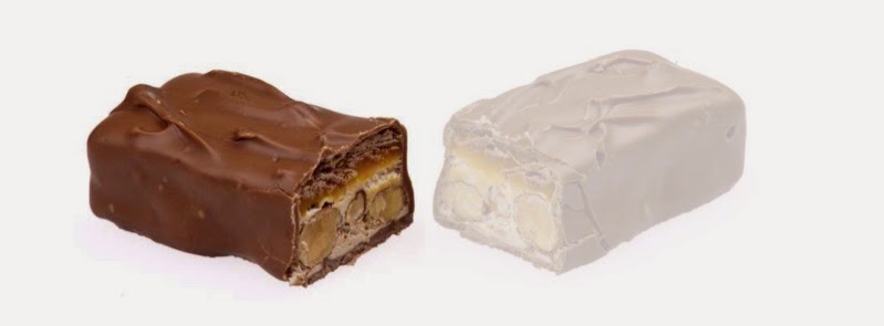 Eating Peanut: HALF a Snickers Bar, Anyone?