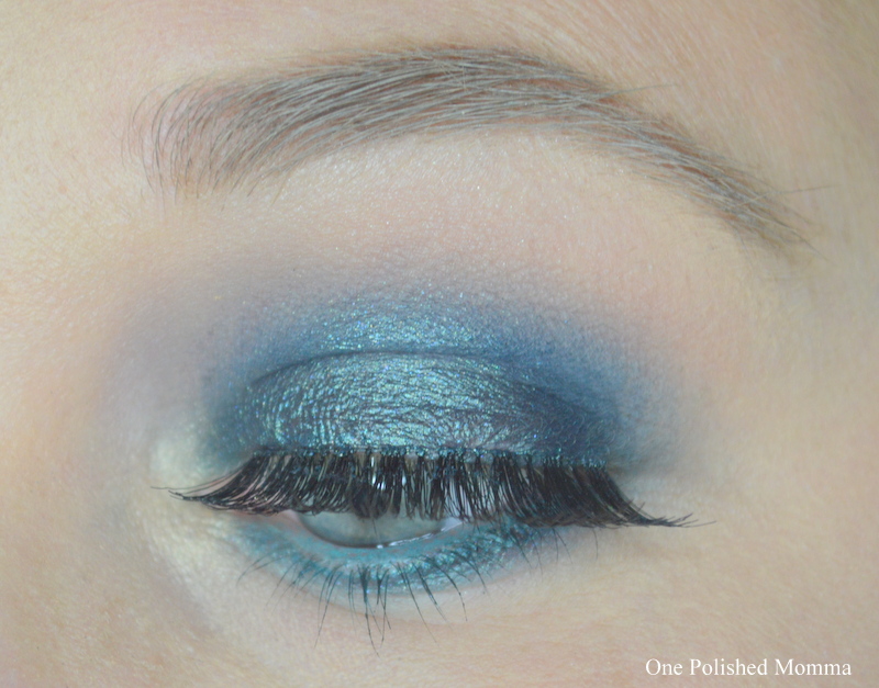 One Polished Momma: Houdini Foiled Shadow Friday