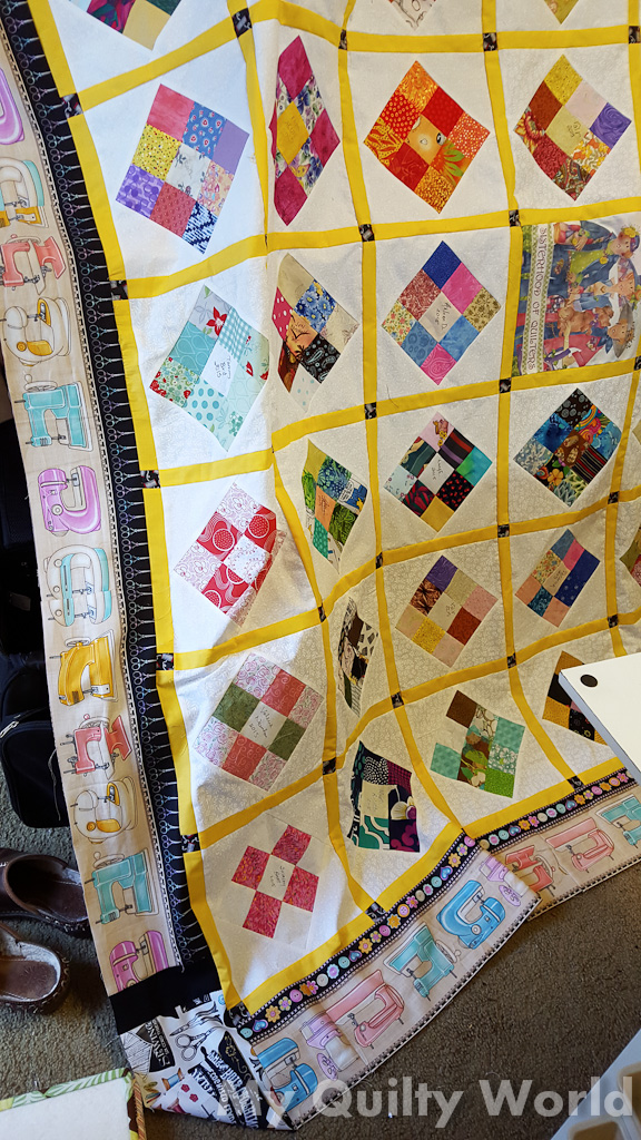 My Quilty World: November Quilt Update