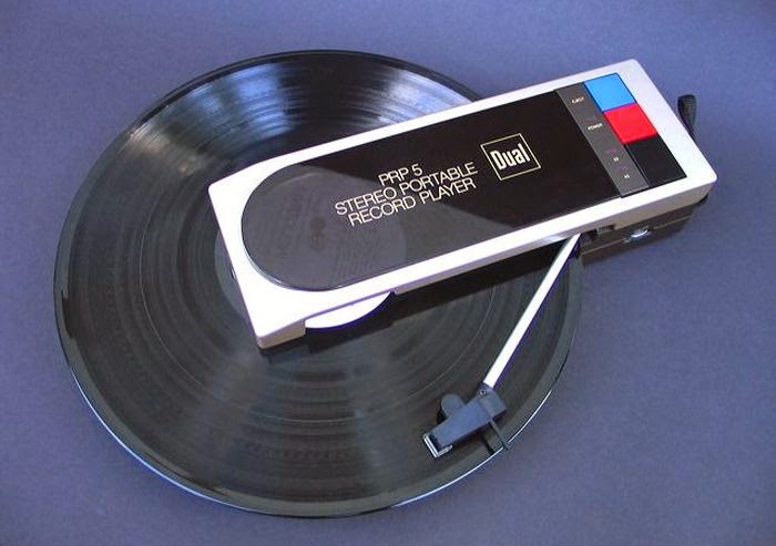 World Of Technology: Weird Looking Portable Record Player (7 pics)