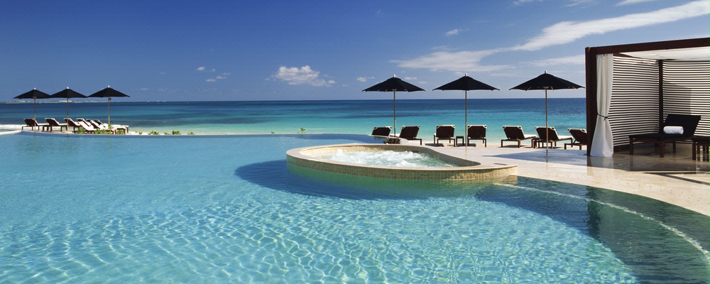 Get Me Out Of LA: Pool Time ~ 7 Amazing Infinity Pools