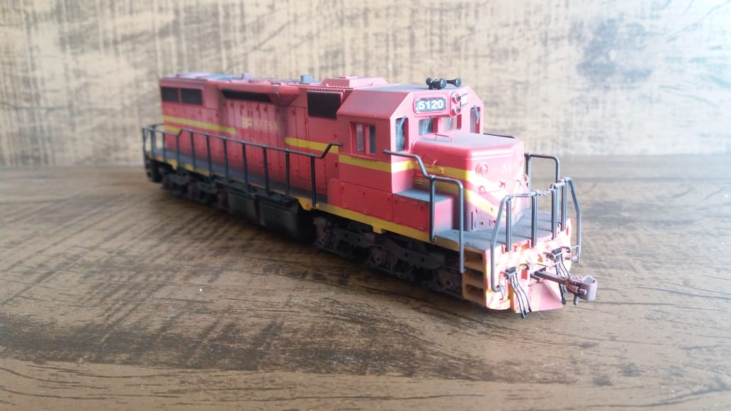 Gílser ferreo trens: SD38 RFFSA