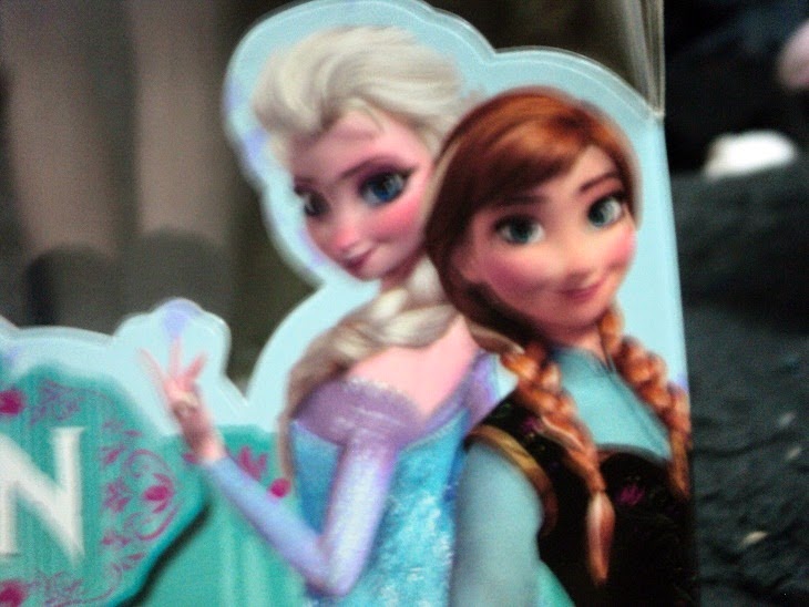Knocked-off!: Bootleg Doll Review : Bootleg 12" Anna from Frozen Doll