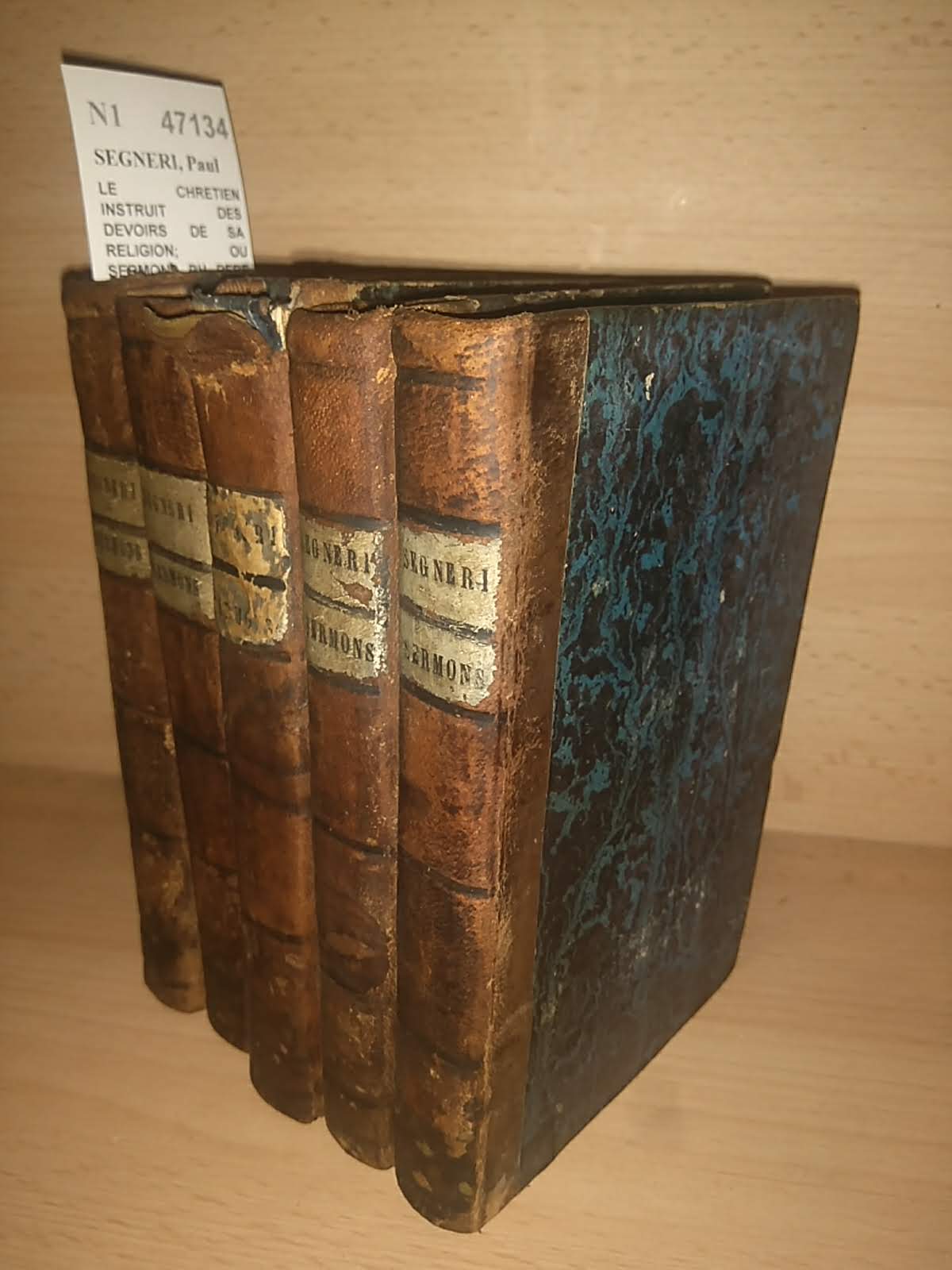 Libros con Historia: Fotografías de los últimos libros catalogados en ...