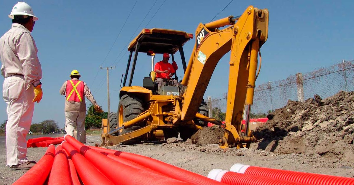 2 configuraciones de las redes subterráneas de distribución ...