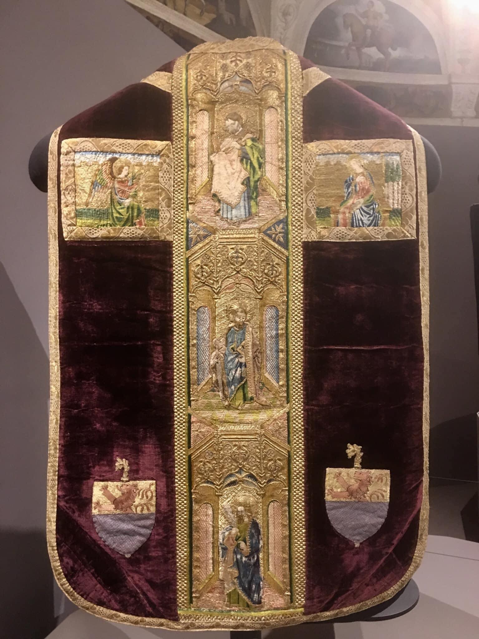Three Vestments of Velvet from Italy ~ Liturgical Arts Journal