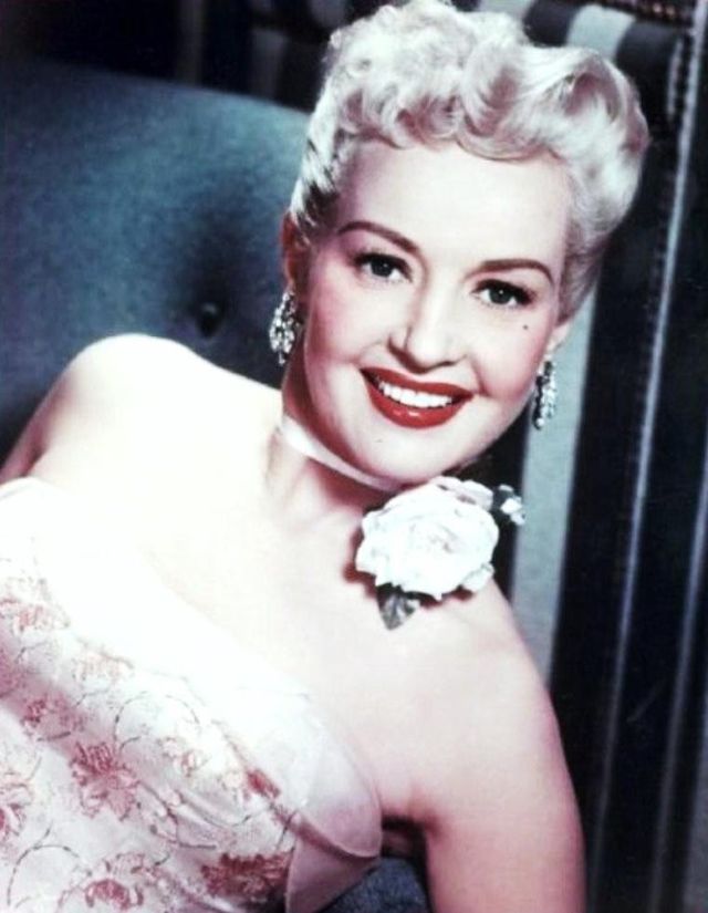 30 Stunning Color Photos of Betty Grable in the 1940s and 1950s ...