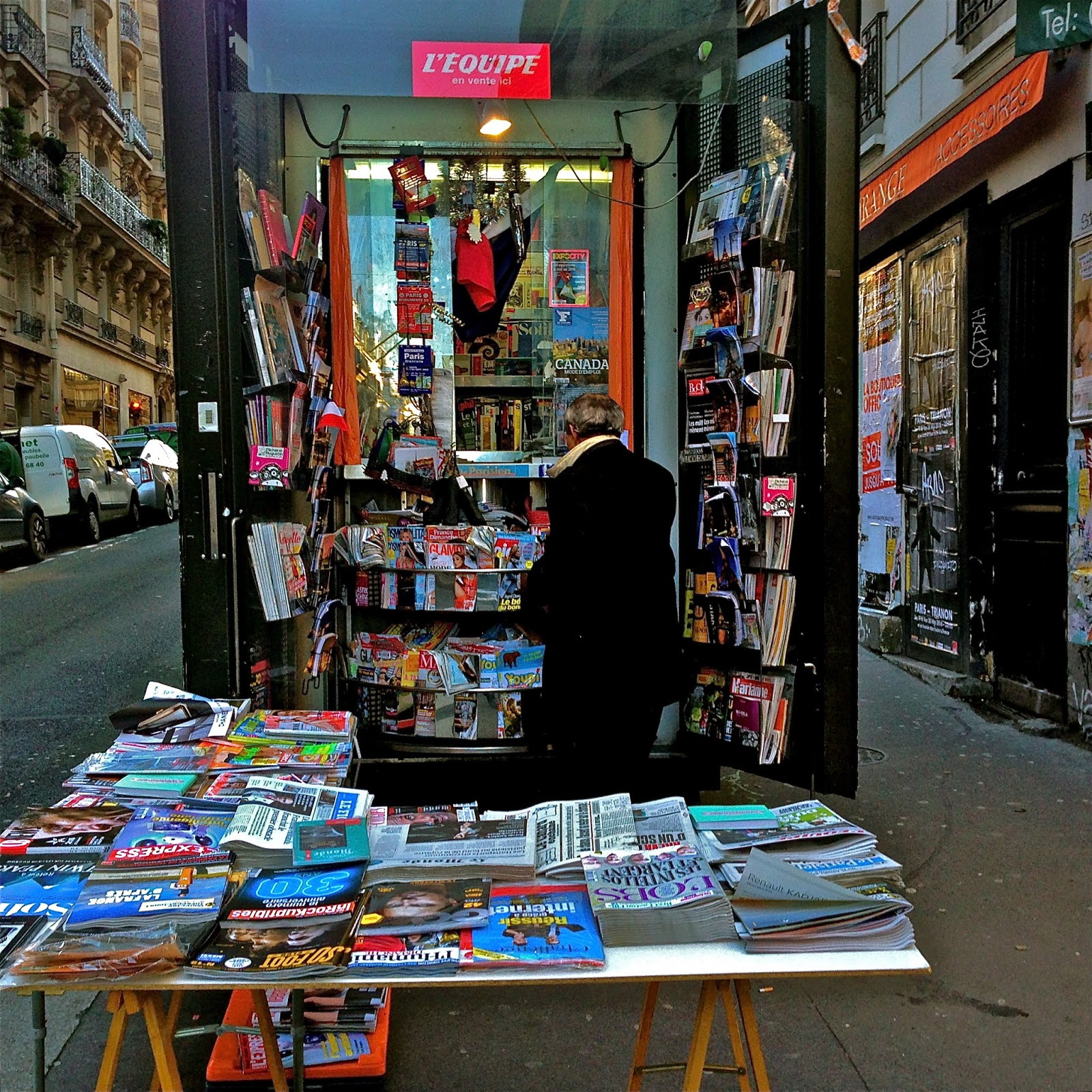 Focus On Paris: Kiosque