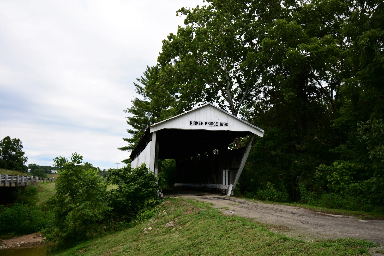 COVERED BRIDGES IN OHIO +: KIRKER COVERED BRIDGE - WEST UNION, OHIO