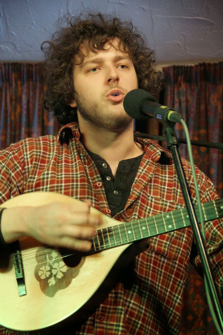 Newport Open Mic: April 2014