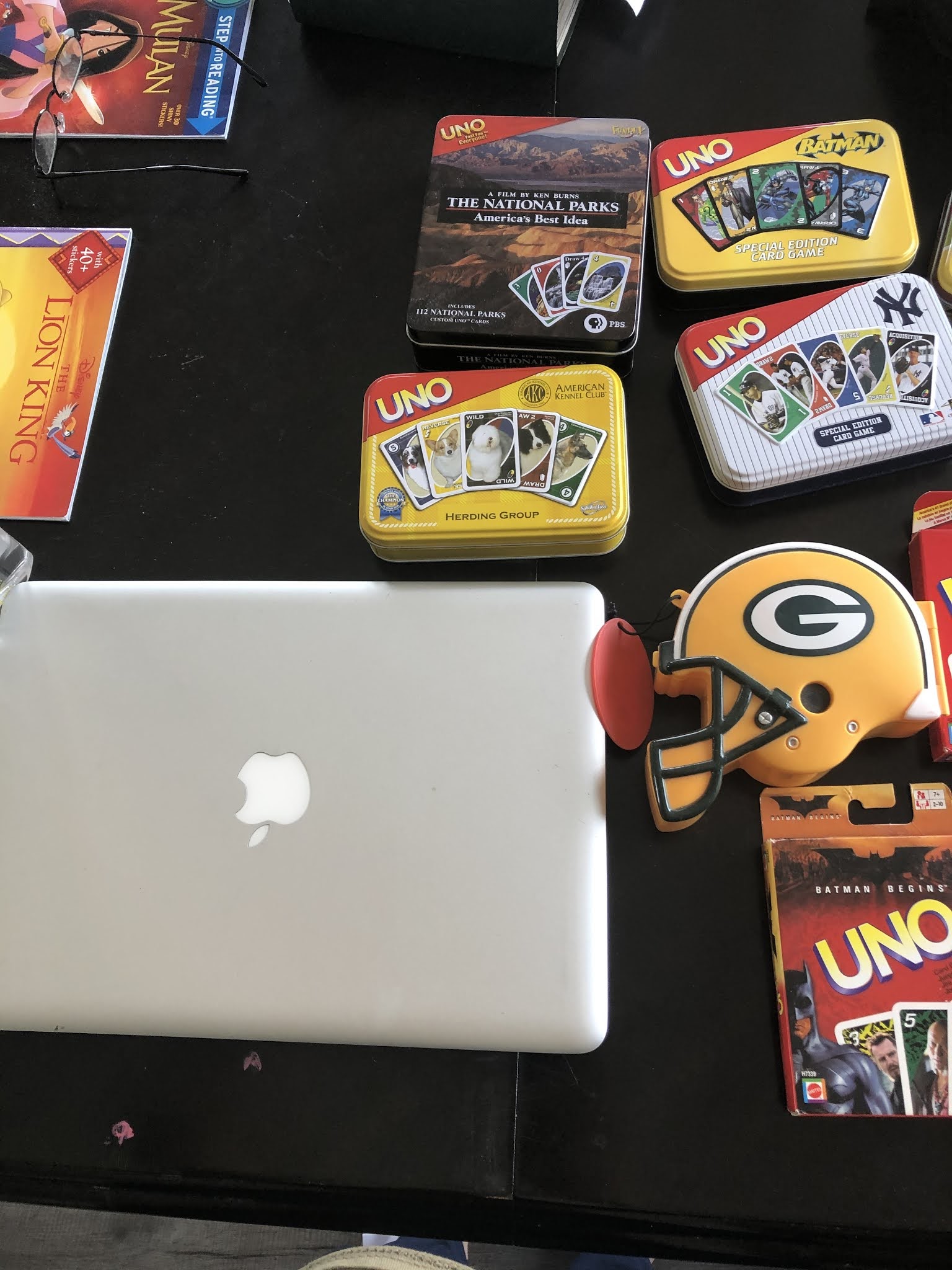 Which UNO Edition should I review for ISSUE #3? Vote & Win ...