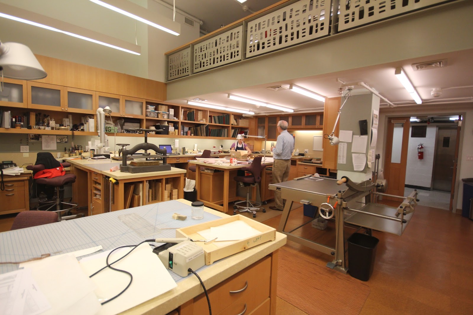 ArtLibraryCrawl: Metropolitan Museum of Art: Operation Conservation