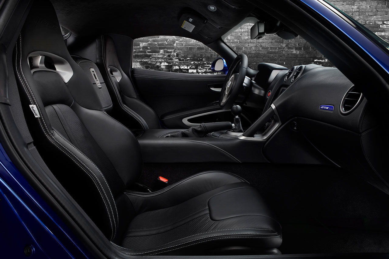 SRT Unveiled New 2013 Dodge Viper GTS Launch Edition