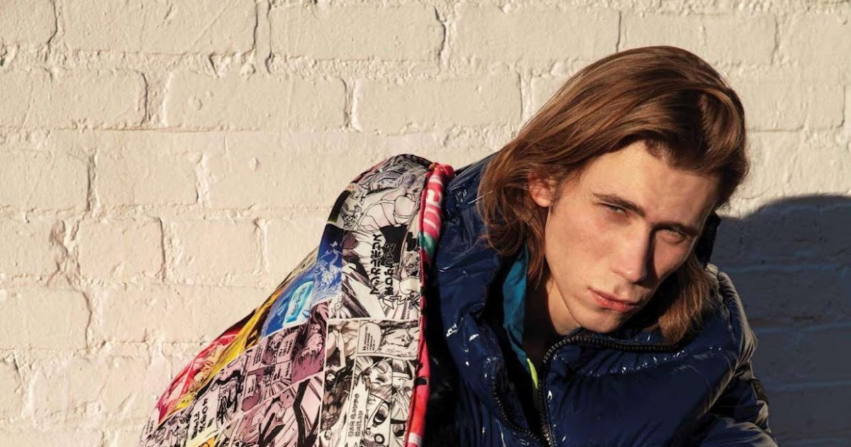 Owen Teague, actor de "The Stand" posa para DA MAN Magazine en fotos de ...