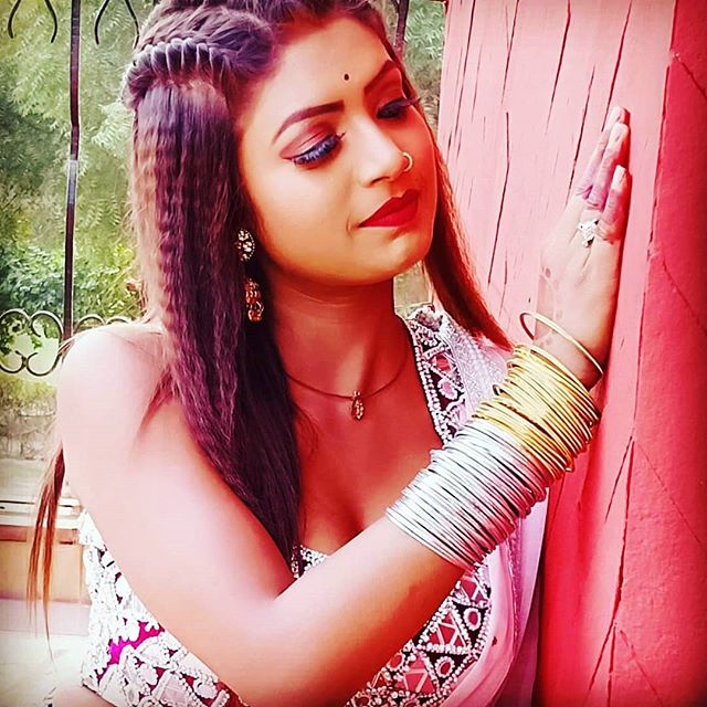 Bhojpuri Dancer Rani Wikipedia, Music Videos, Photos Age, Affairs ...