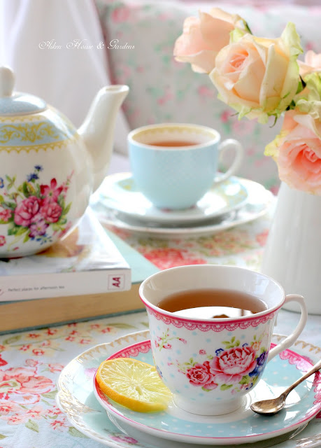 Aiken House & Gardens: Welcome Spring!