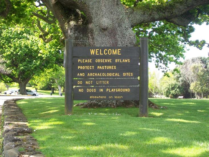 Timespanner: One Tree Hill Domain (Manukau Road entrance)