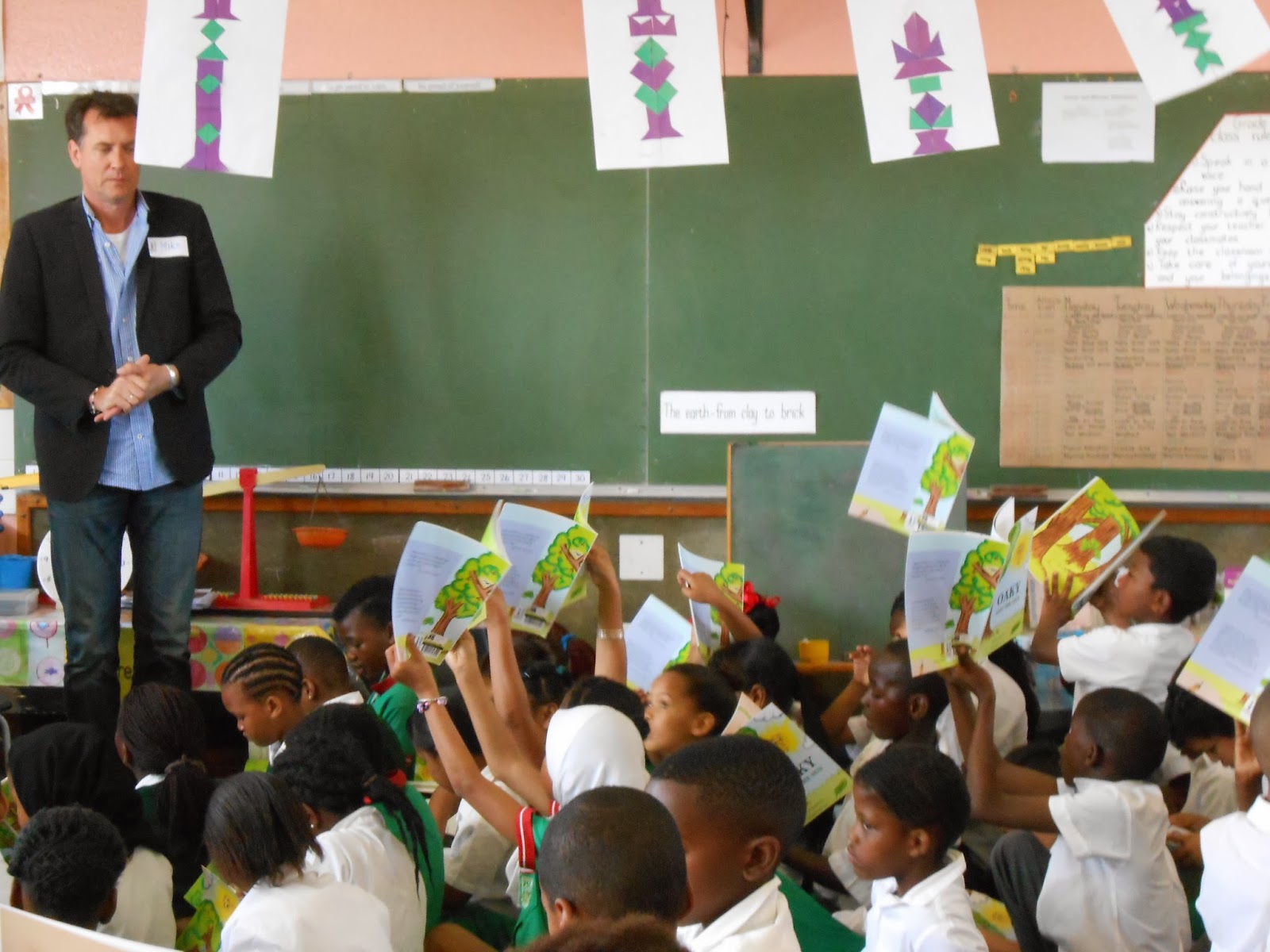 READ to RISE: Visit to Meadowridge Primary School.... 30 October 2013