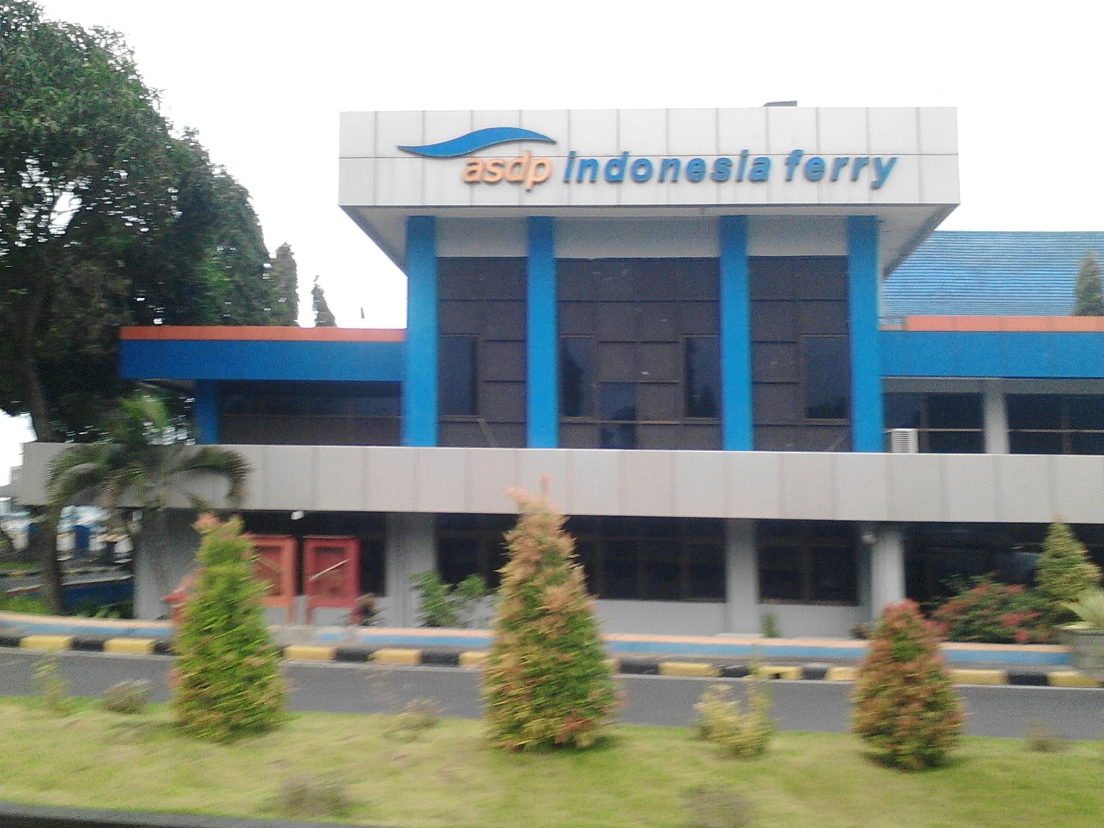 PT.ASDP Indonesia Ferry Operasikan Satu Dermaga Percepat Penyeberangan ...