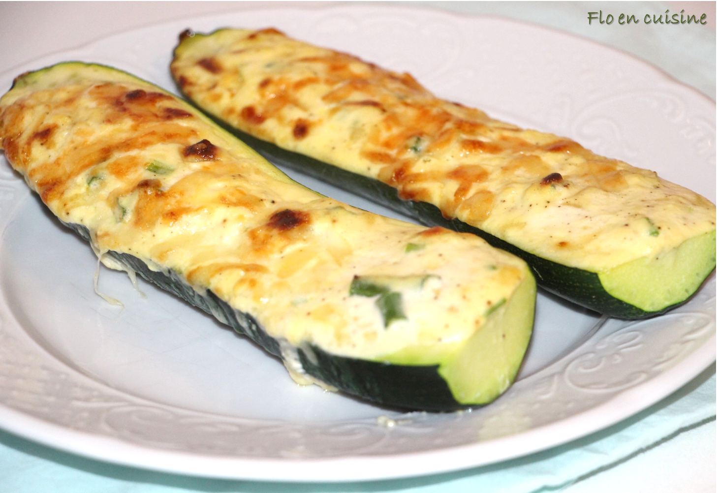 Flo en cuisine: Courgettes farcies à la ricotta