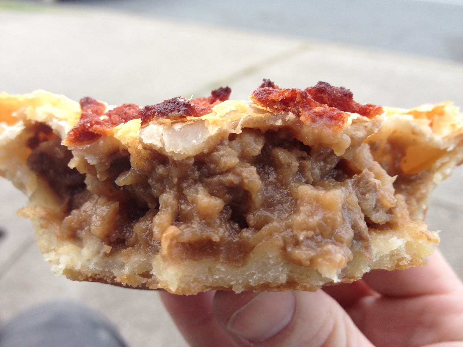 The Pieologist: Fredo's Pies, Pacific Highway, Frederickton, NSW