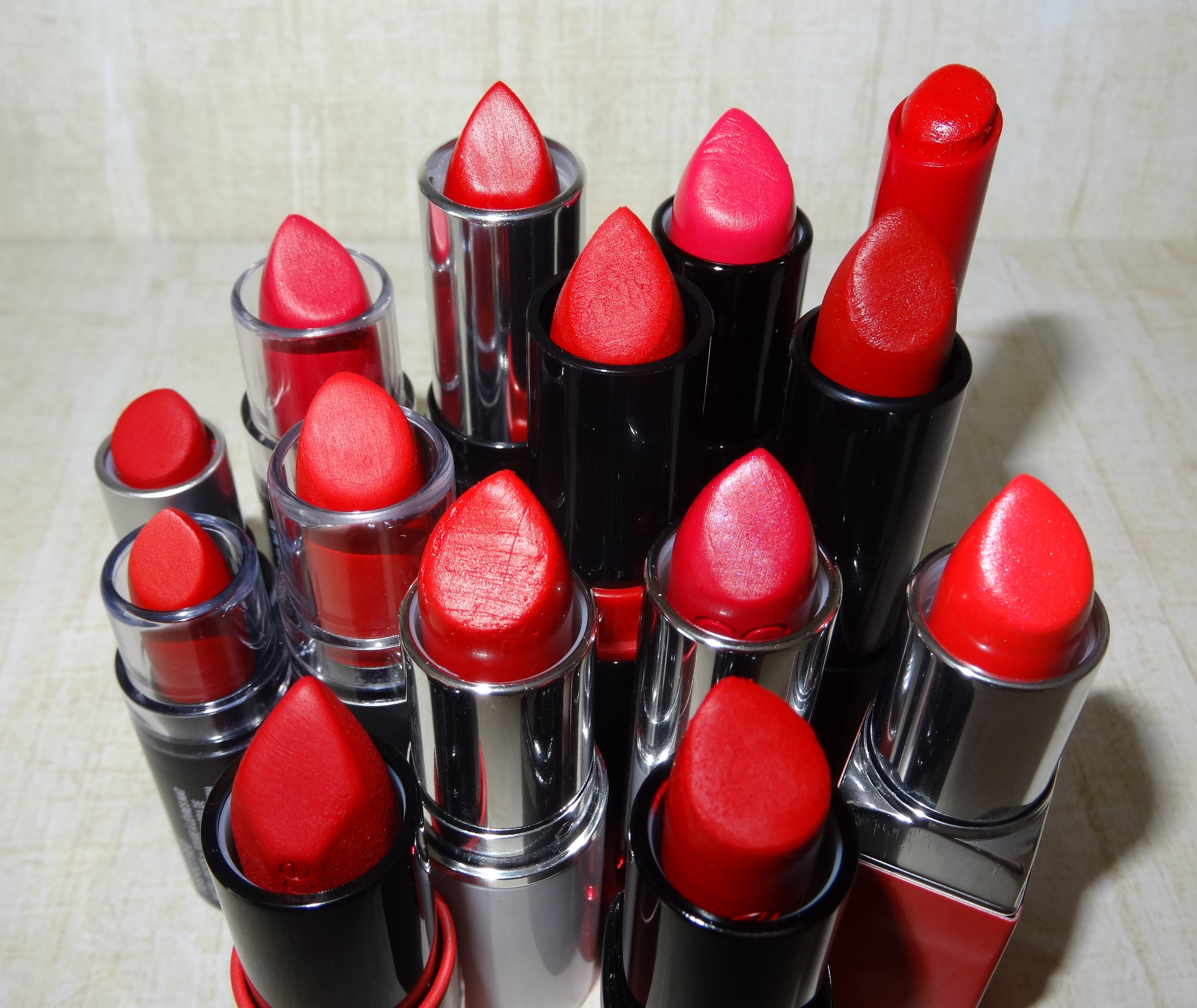 Tessa's Colourful World: Make Up Zuster: Rode Lipstick