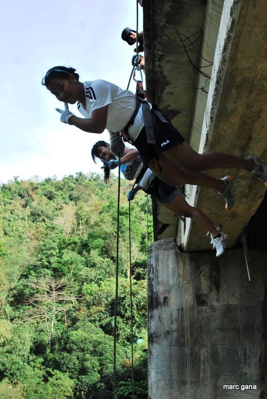 Love.Laugh.TRAVEL: Norzagaray, Bulacan: Bridge Rappelling and Free Fall ...