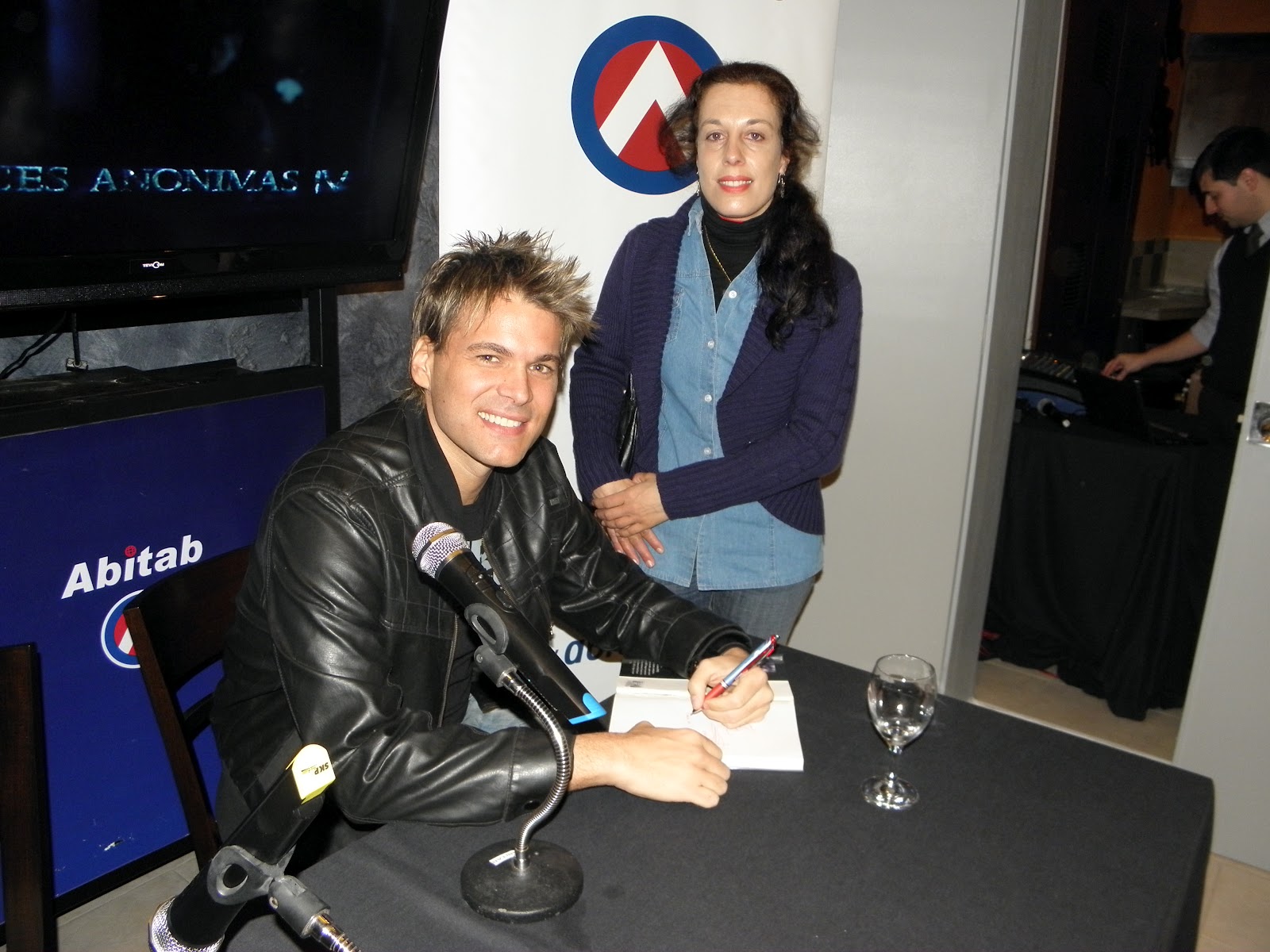 TELEMEDIOS: agosto 2012