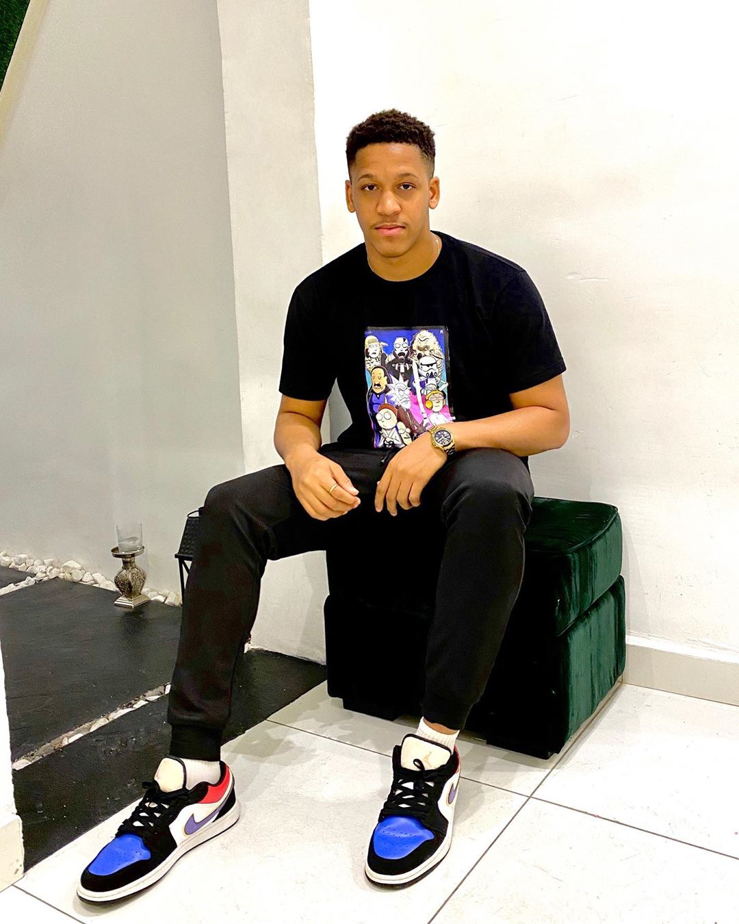 Instagram : Eronini Osi Instagram Page Account Profile Handle _eronini