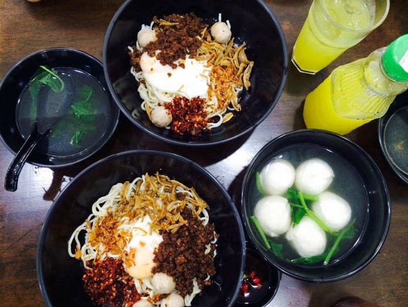 Foodie Review: Kin Kin Chilli Pan Mee (建记辣椒板面)