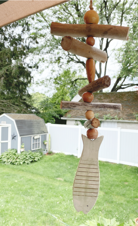 DIY Driftwood Fish Mobile