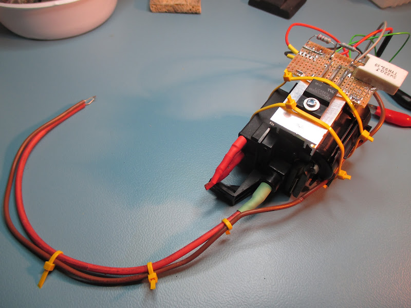 Flyback Transformer Experiments Satisfy Your High Voltage Urges With