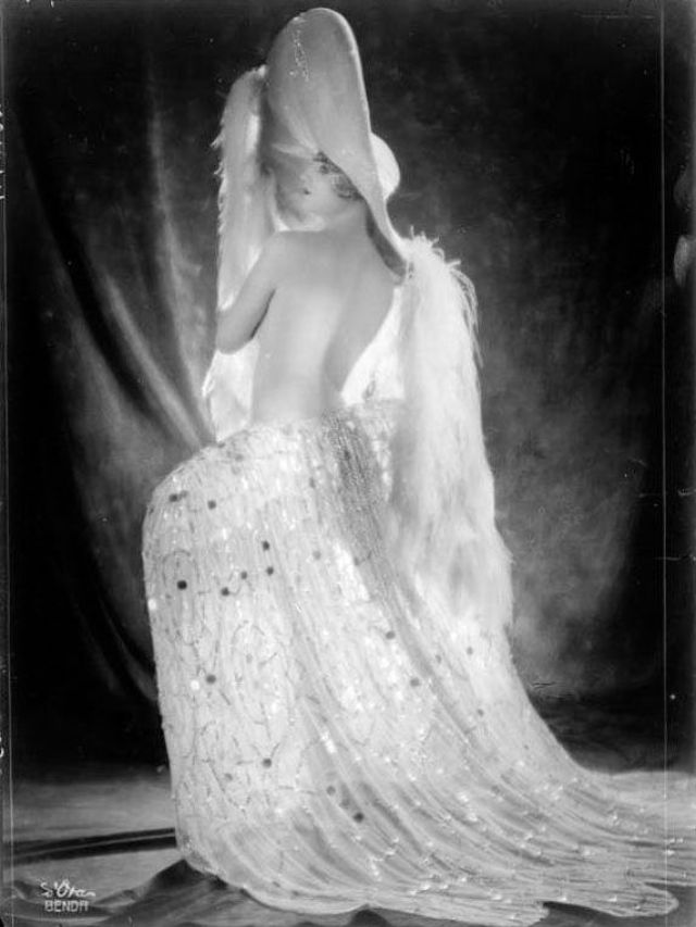 20 Amazing Photos of American Performer Barbette in the 1920s and ’30s ~ Vintage Everyday