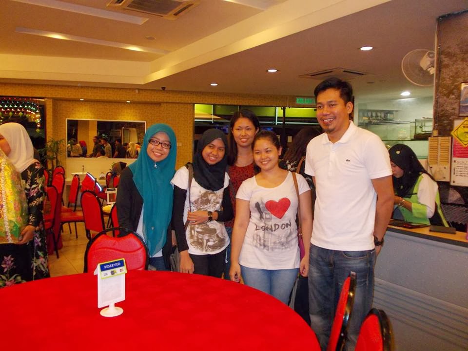 RESTORAN ADAM LAI: Jeb & Angah Raja Lawak