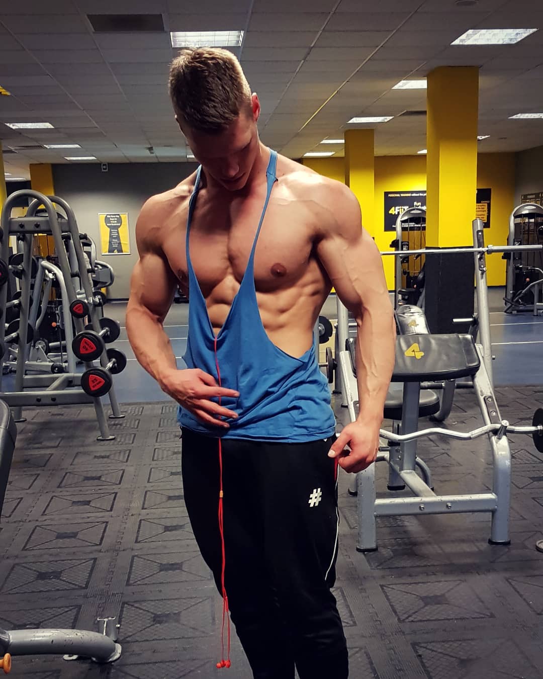 the beauty of male muscle: Adrian