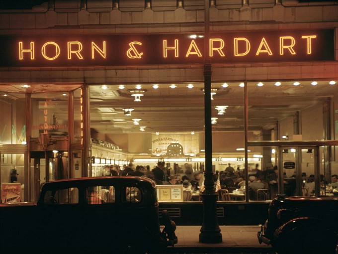 A Look Back At America's Horn & Hardart Automat [ Being Ron ]